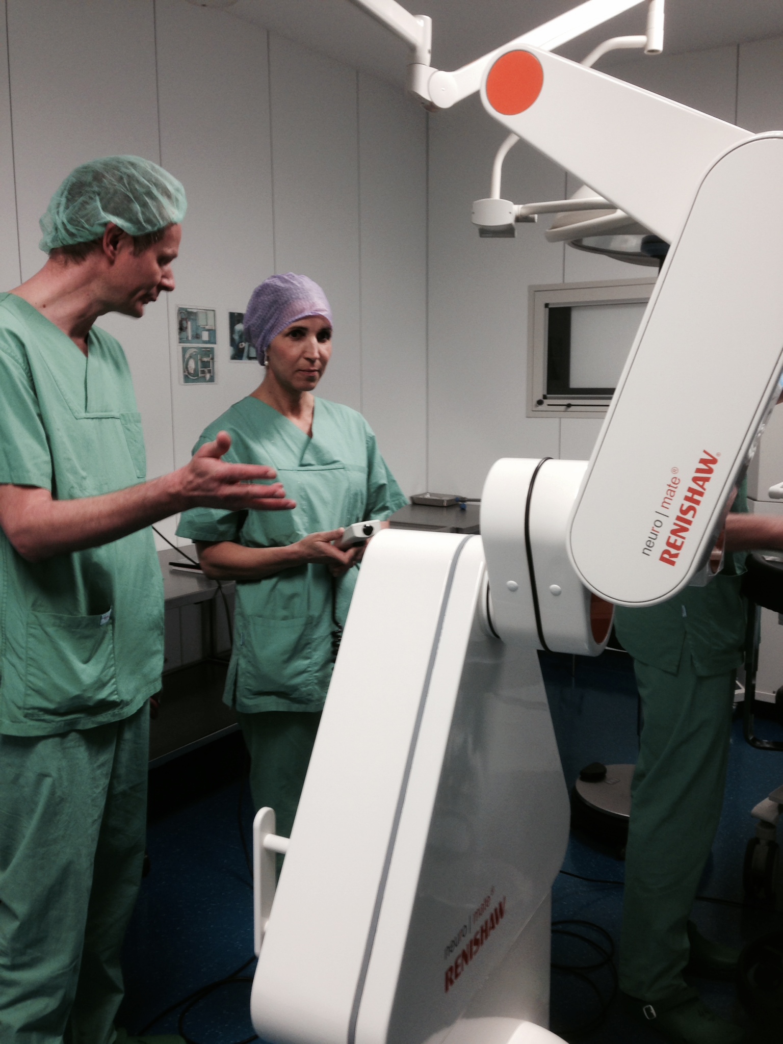 ドイツ、ケルンにおけるレニショー neuromate® ロボット導入